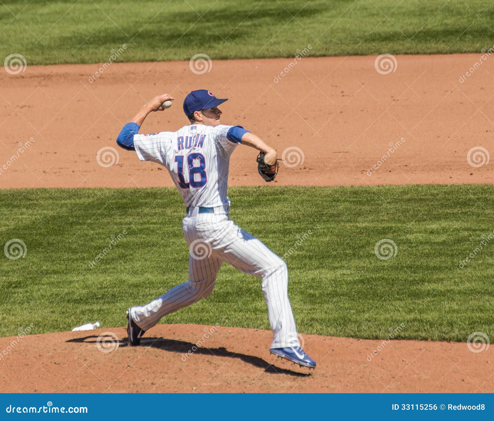 Chicago Cubs Pitcher editorial photo. Image of american - 33115256