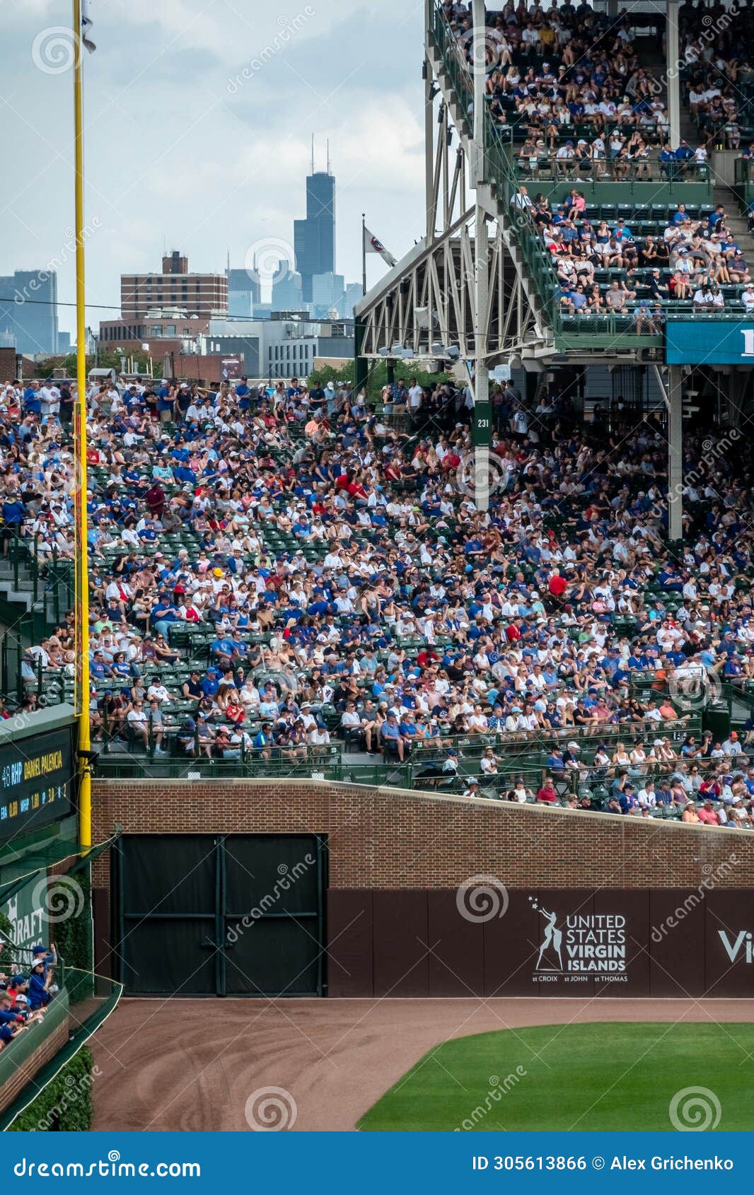 Chicago Cubs Wrigley Field Baseball Stadium Scenes Editorial Photo ...