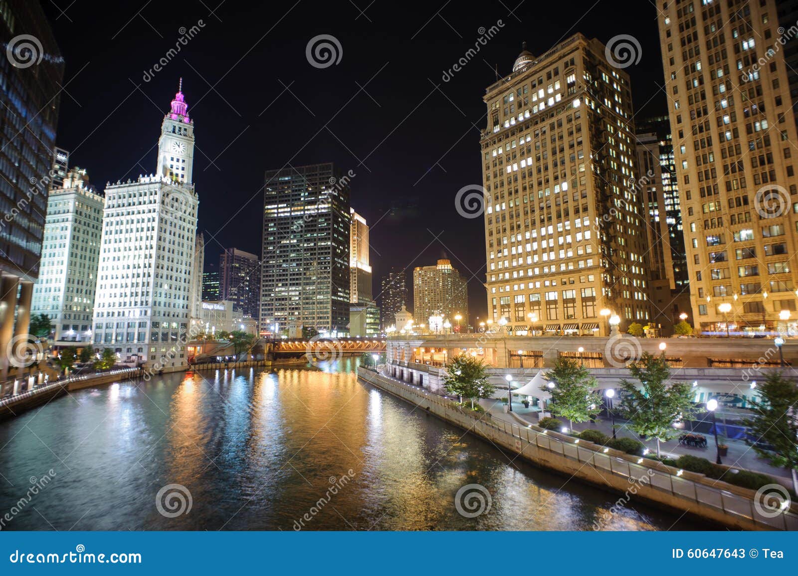 Chicago del centro fotografia stock editoriale. Immagine di sera - 60647643