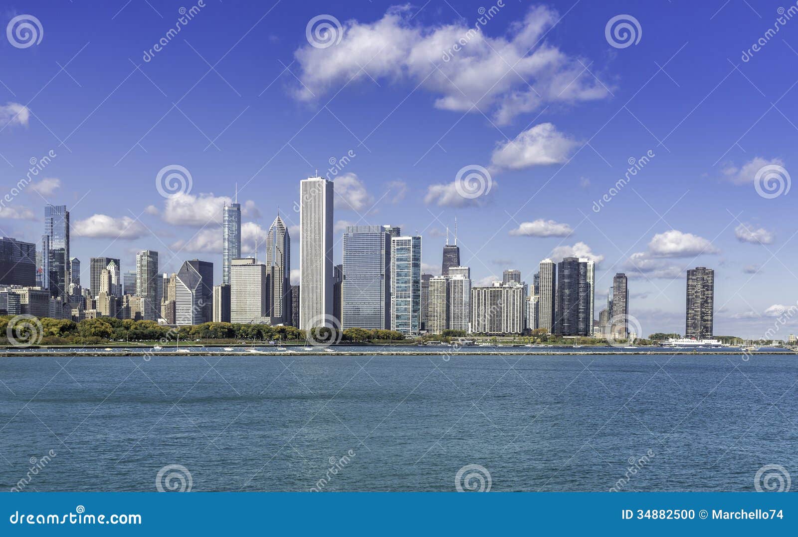 Chicago Downtown in Fall Scenery Stock Photo - Image of apartments ...