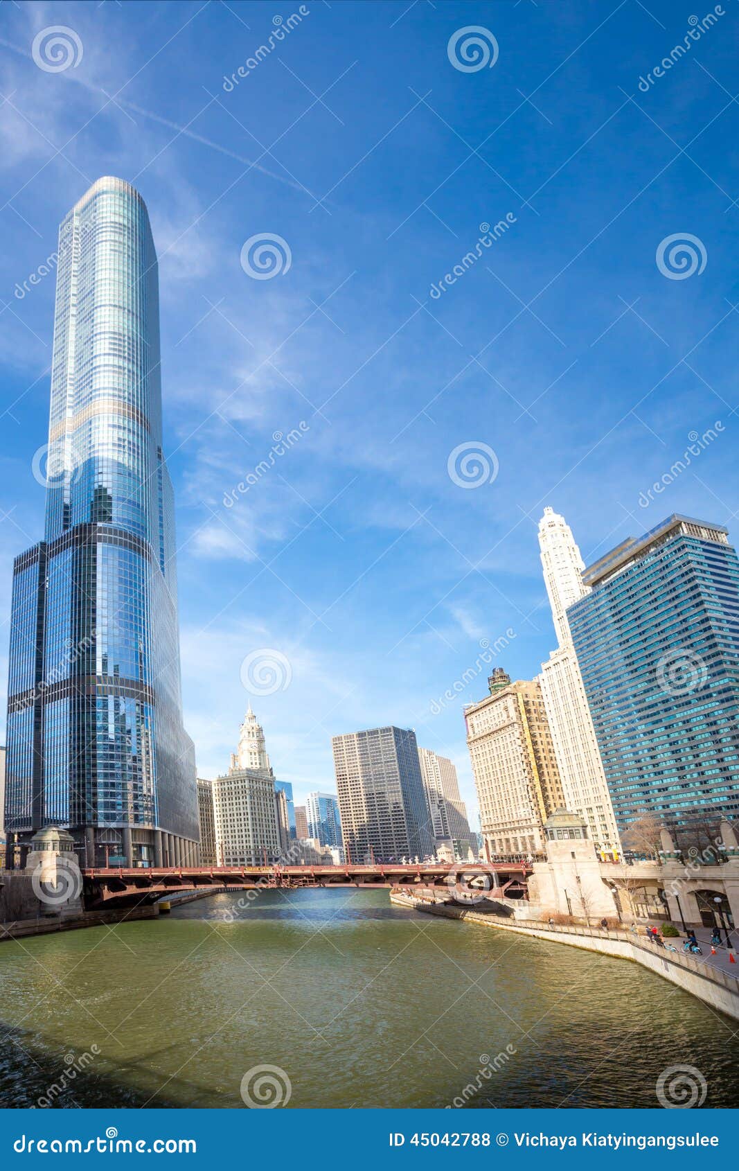 Chicago downtown river stock photo. Image of structure - 45042788