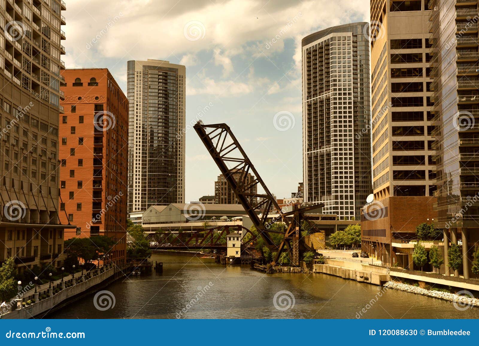 Chicago Downtown View with Drawbridge and Chicago River Editorial Image ...