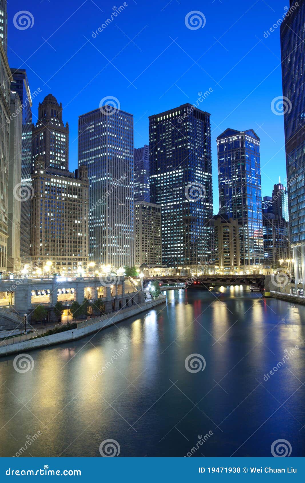 Chicago Financial District stock photo. Image of night - 19471938