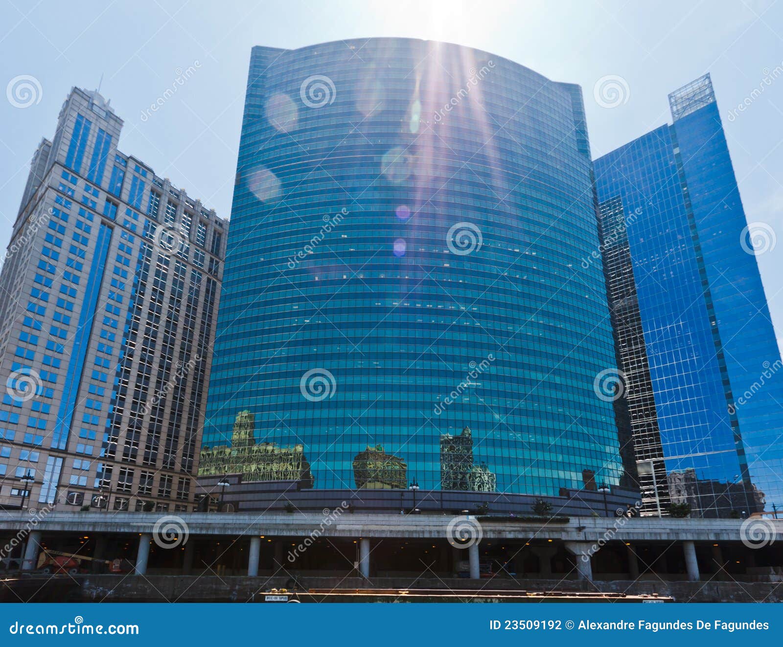 Chicago Glass Window Modern Building Editorial Photography - Image of ...