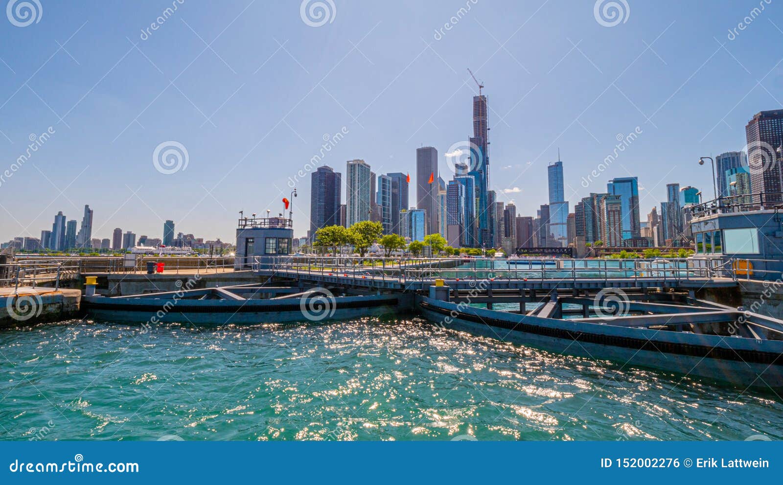 Chicago Harbor Lock - CHICAGO, USA - JUNE 12, 2019 Editorial Photo ...