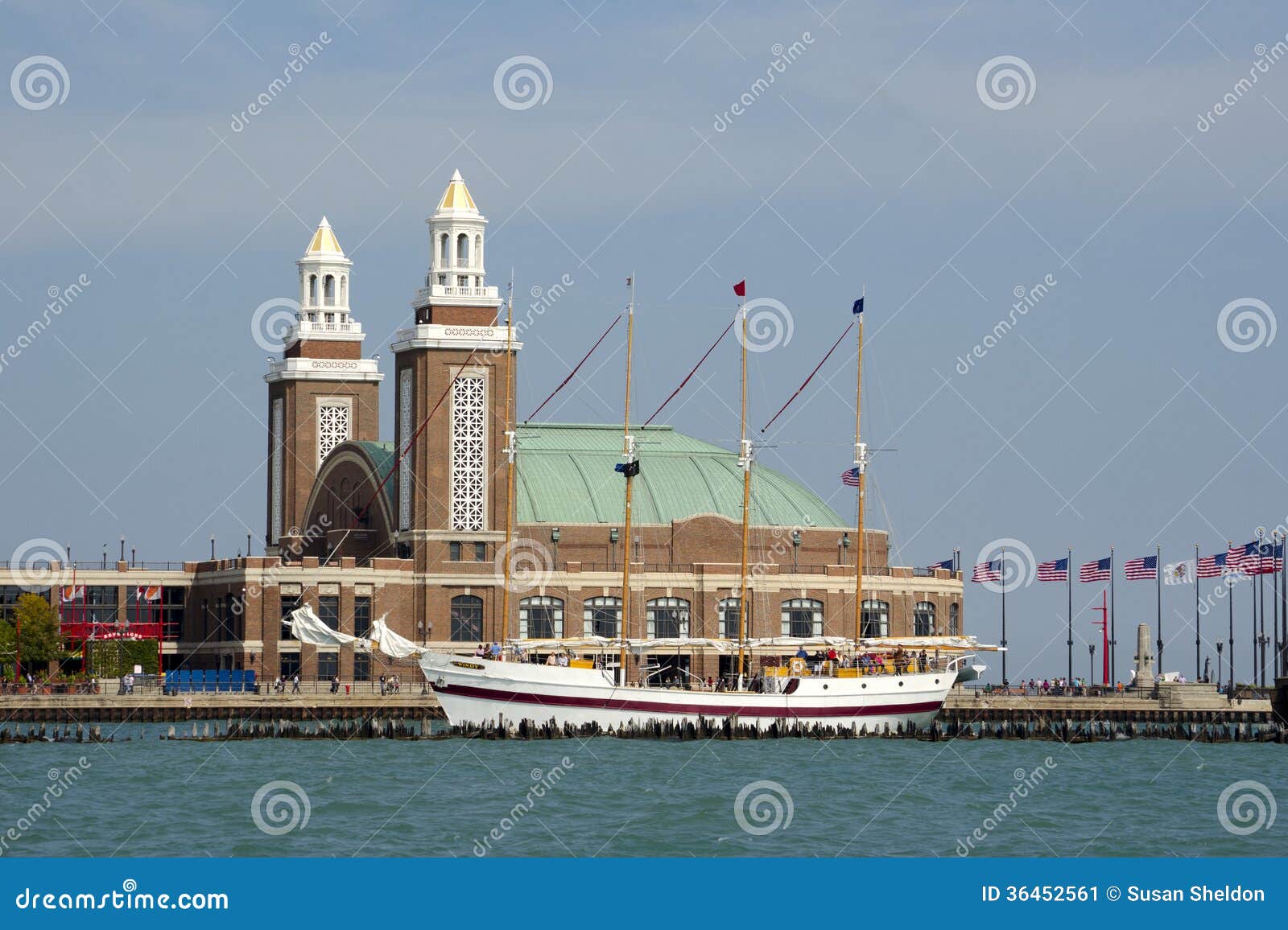 Chicago Harbor and Tall Ship at Navy Pier Editorial Photo - Image of ...