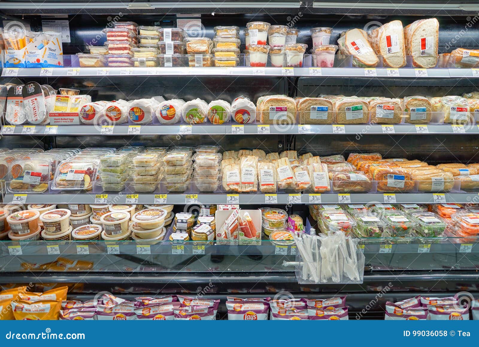 Walgreens store editorial stock photo. Image of outlet - 99036058