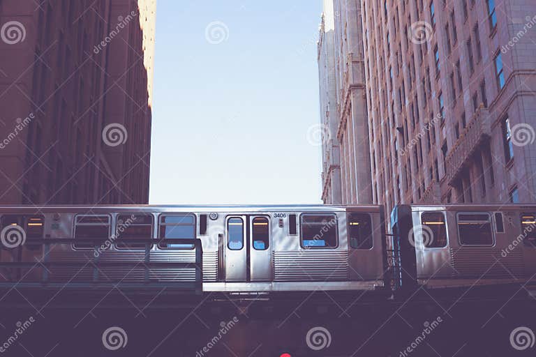 Chicago L Train stock image. Image of building, america - 56457633