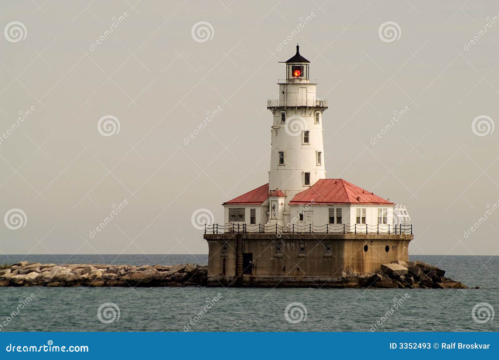 Chicago Lighthouse stock image. Image of chicago, lighthouses - 3352493