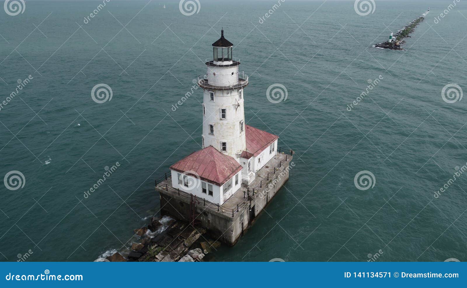 Chicago Harbor Lighthouse stock image. Image of lakemichigan - 141134571