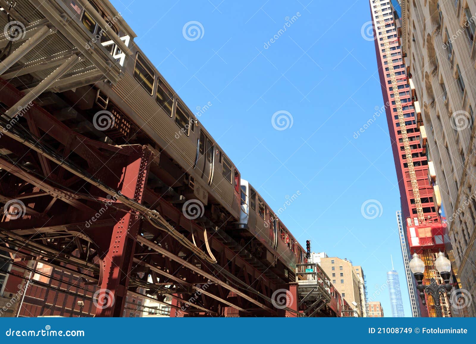 Chicago Loop Train stock image. Image of loop, building - 21008749