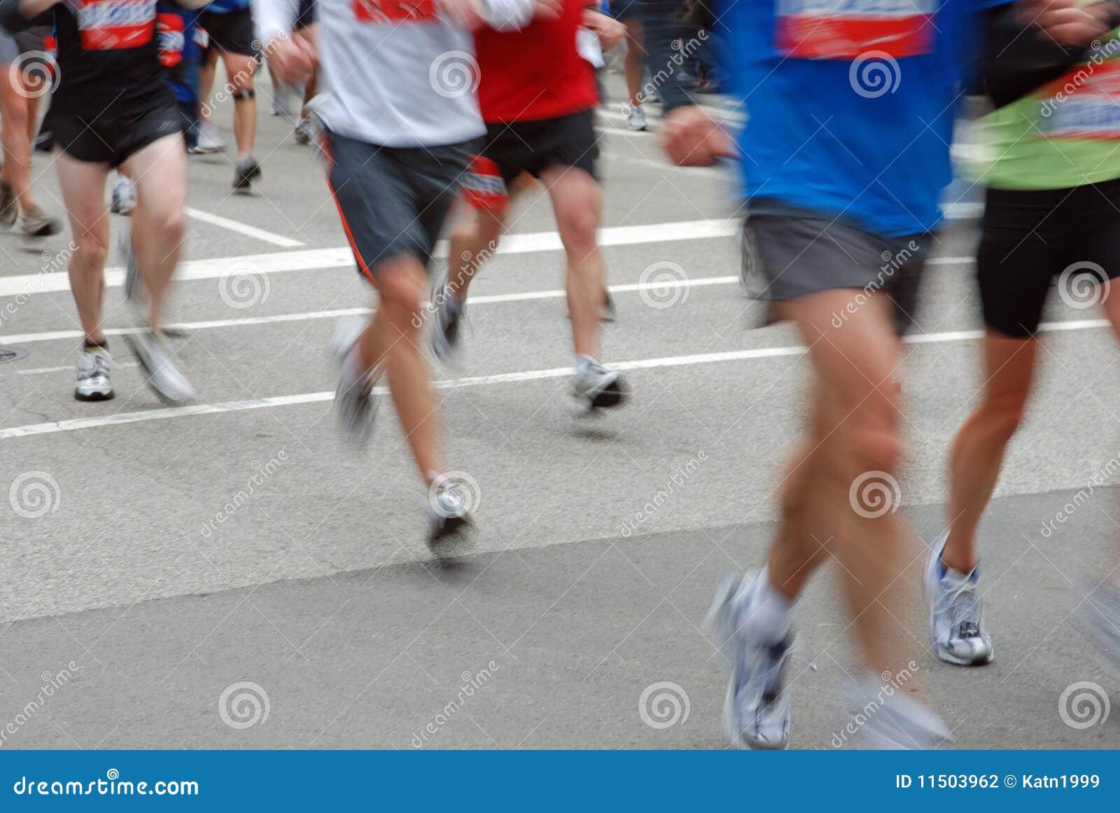Chicago Marathon Runners stock photo. Image of jogs, fast - 11503962
