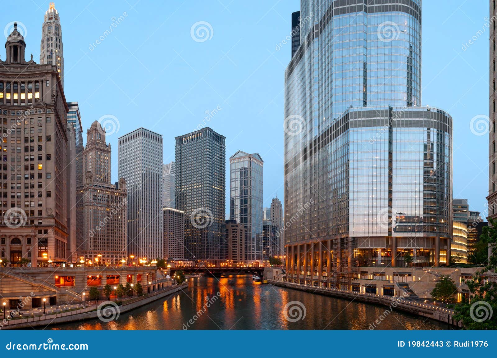 Chicago in the morning. stock image. Image of river, building - 19842443