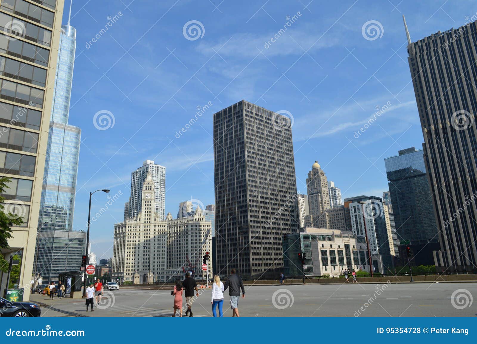 Chicago Pedestrian and Buildings Editorial Stock Photo - Image of tower ...