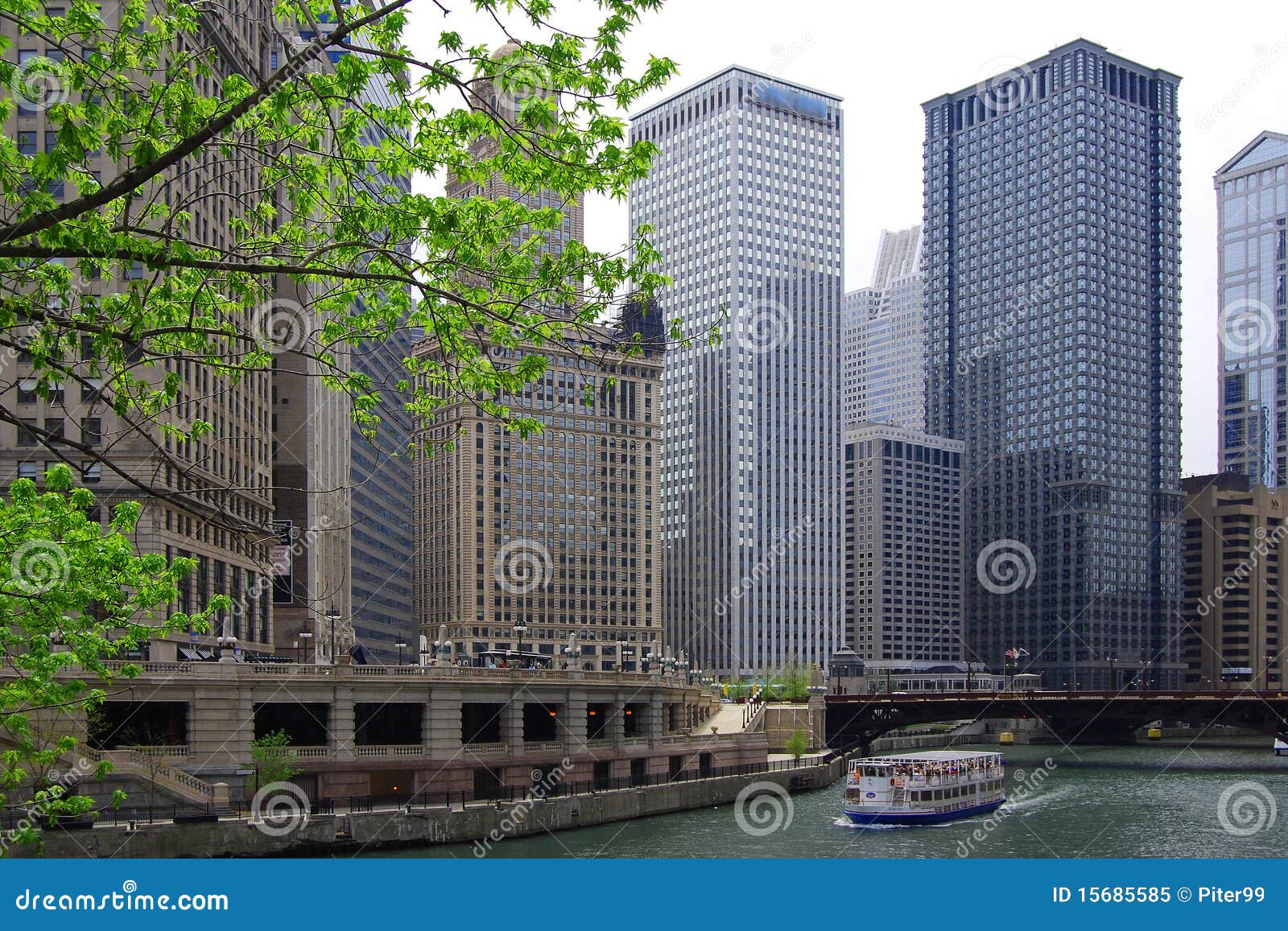 Chicago River boat tour stock image. Image of finance - 15685585