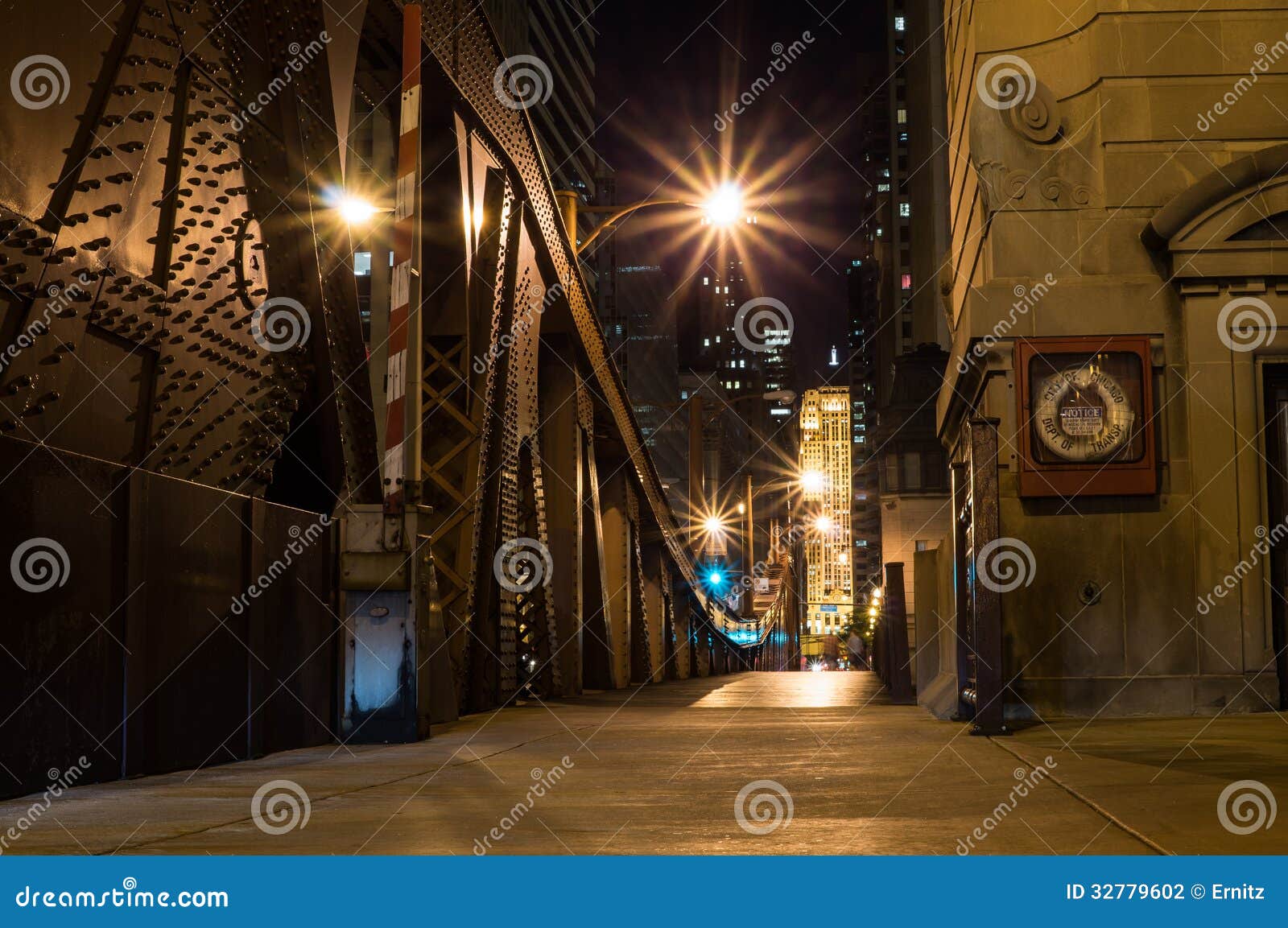 Chicago River Bridge at Night Editorial Photography - Image of building ...