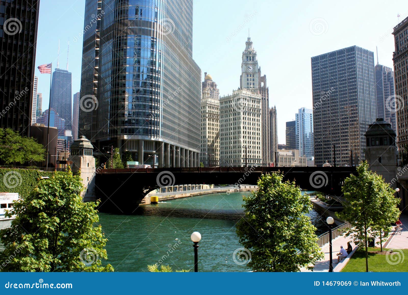 Chicago River City View stock image. Image of lake, chicago - 14679069