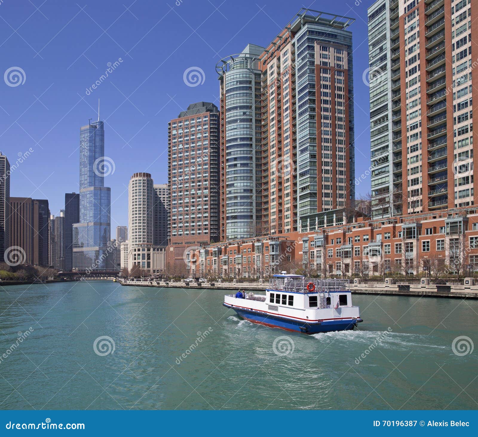 Chicago river view stock image. Image of michigan, illinois - 70196387