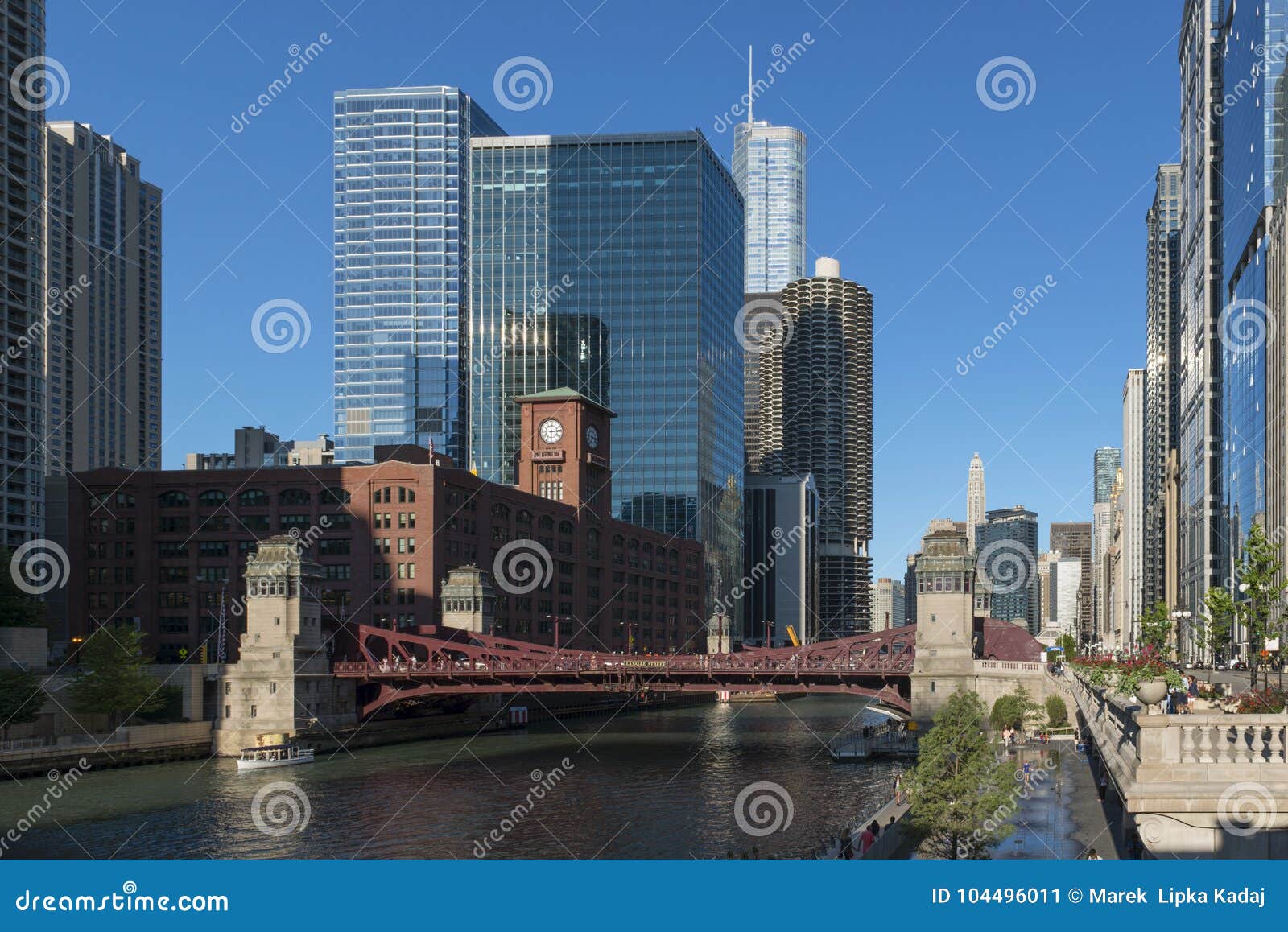 Chicago Riverfront Modern and Vintage Architecture Stock Image - Image ...