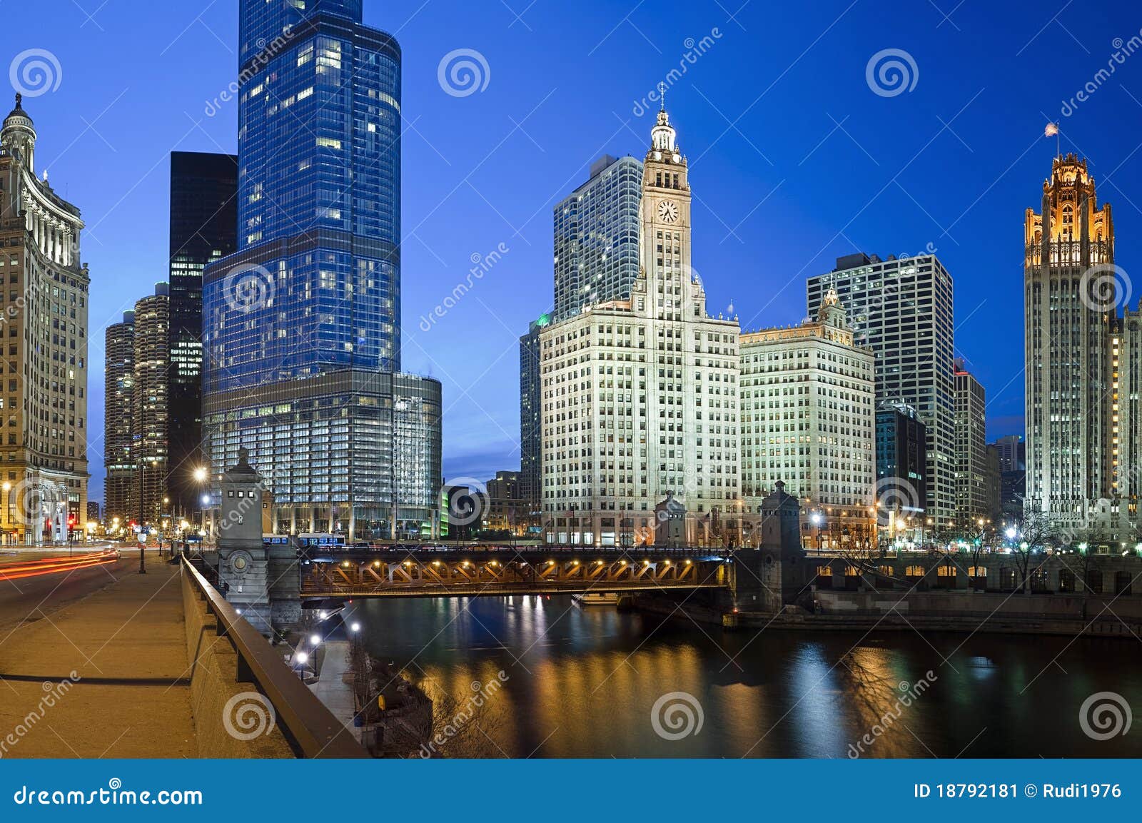 Chicago riverside stock image. Image of city, skyscraper - 18792181