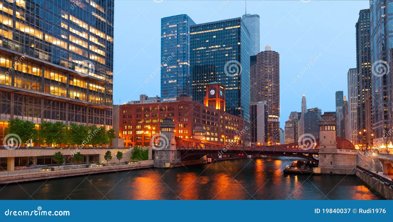 Chicago riverside stock image. Image of travel, destinations - 19840037