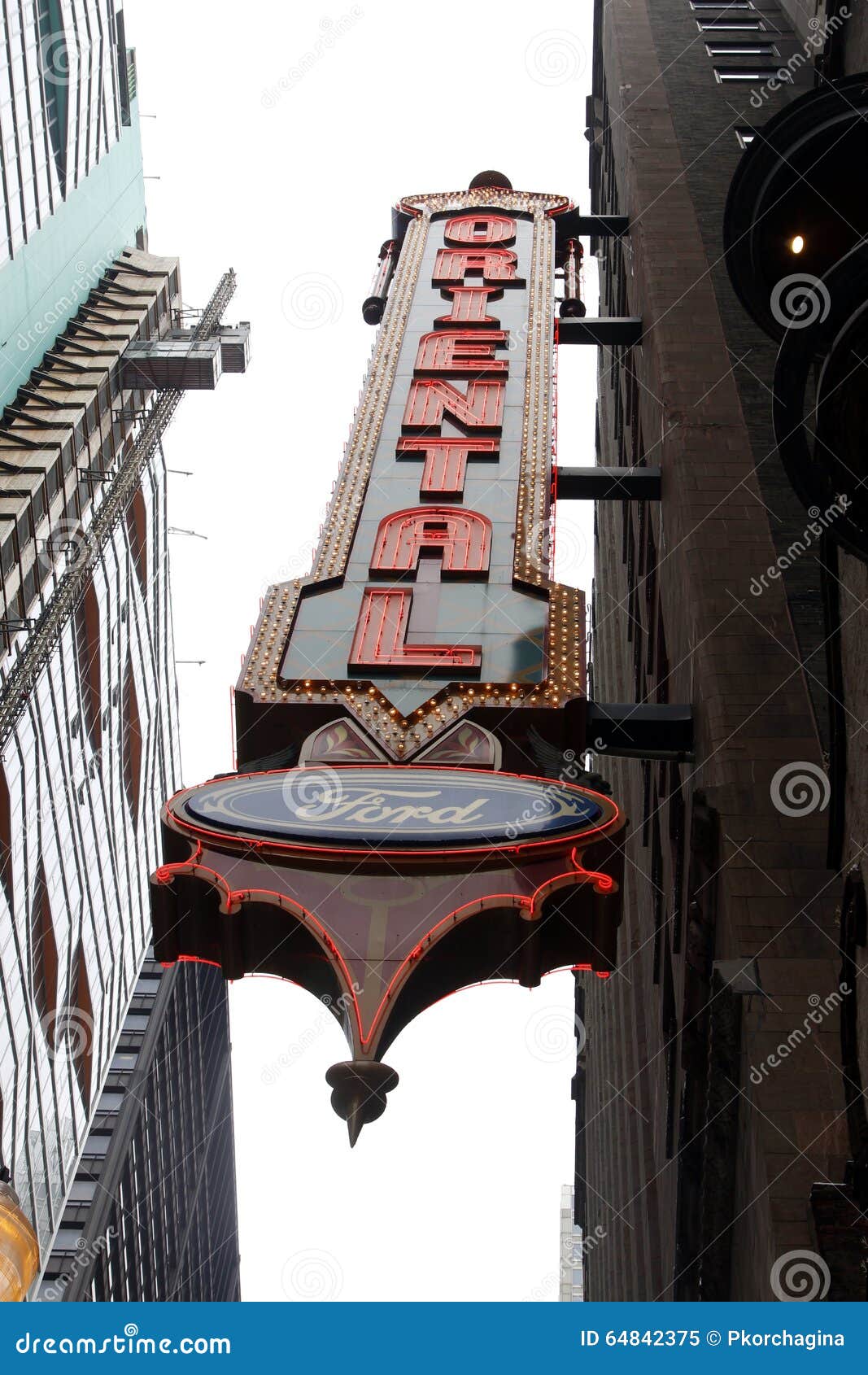 Chicago sign editorial image. Image of building, sign - 64842375