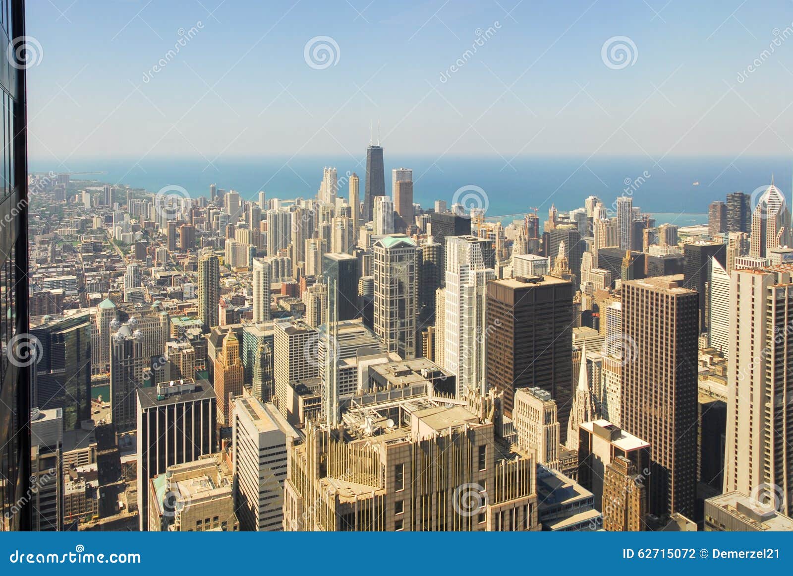 Chicago Skyline View editorial photography. Image of real - 62715072
