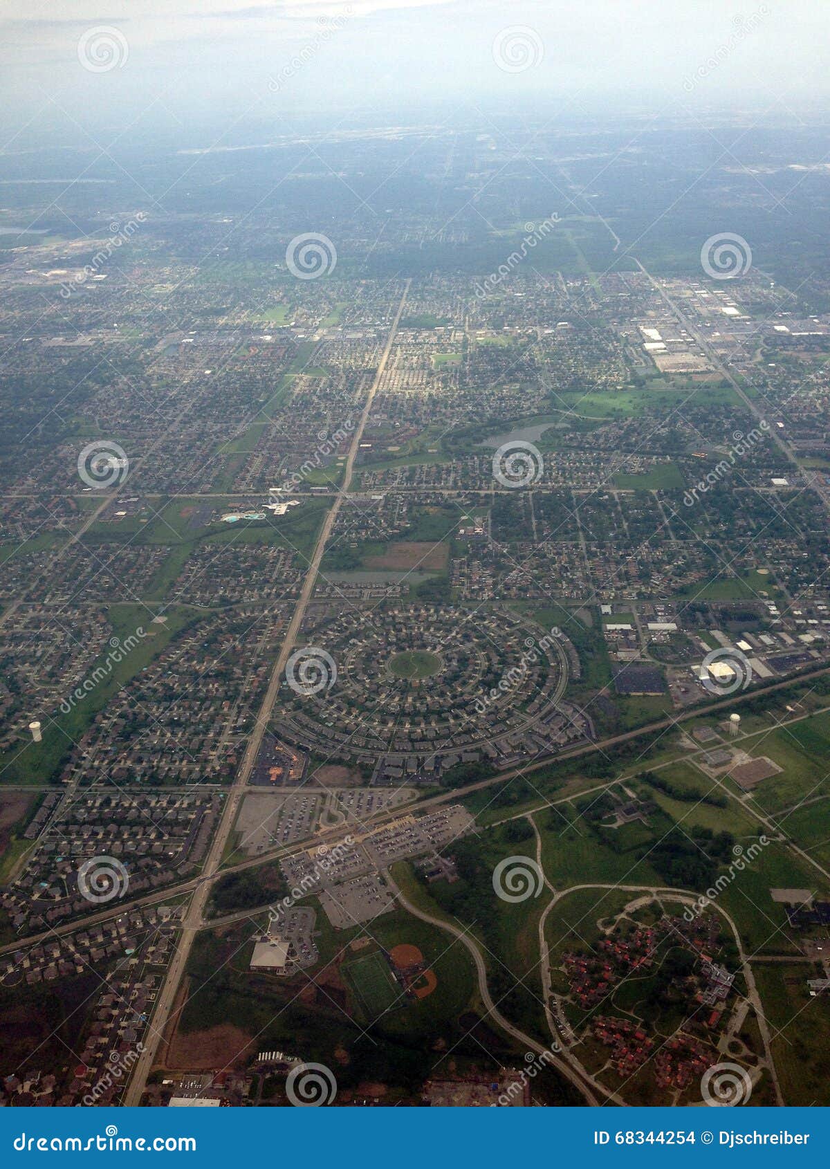 Chicago suburban grid stock photo. Image of vast, sprawl - 68344254