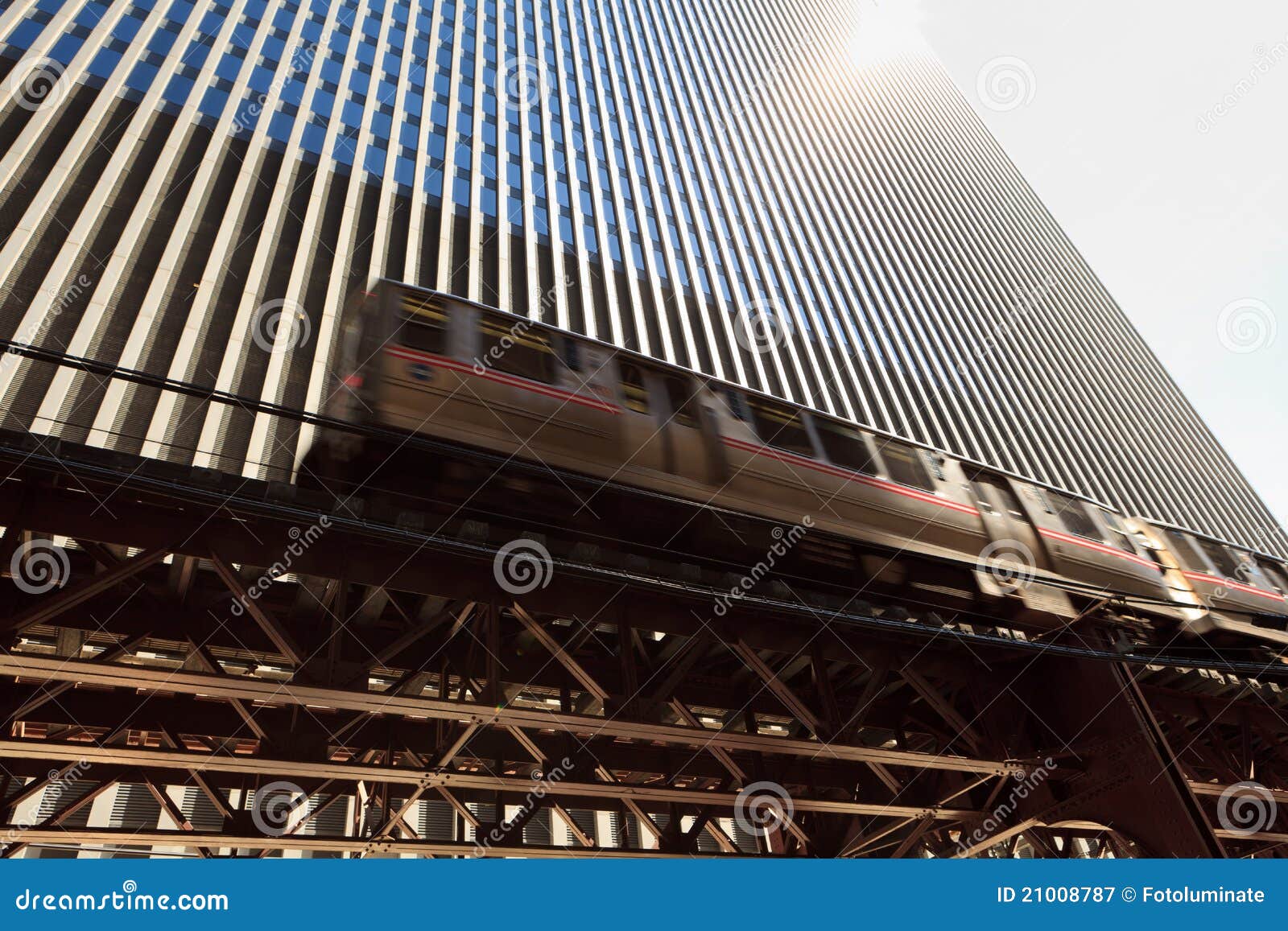 Chicago Train stock image. Image of motion, commerce - 21008787