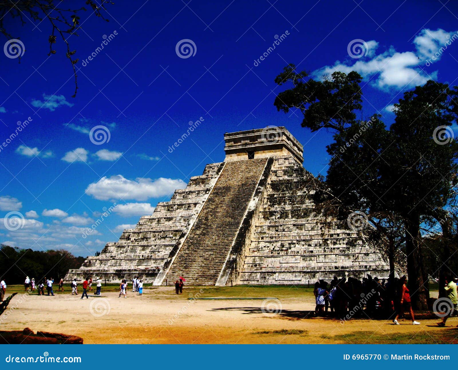 Chichen Itza, One Of The Most Visited Archaeological Sites, Mexico ...