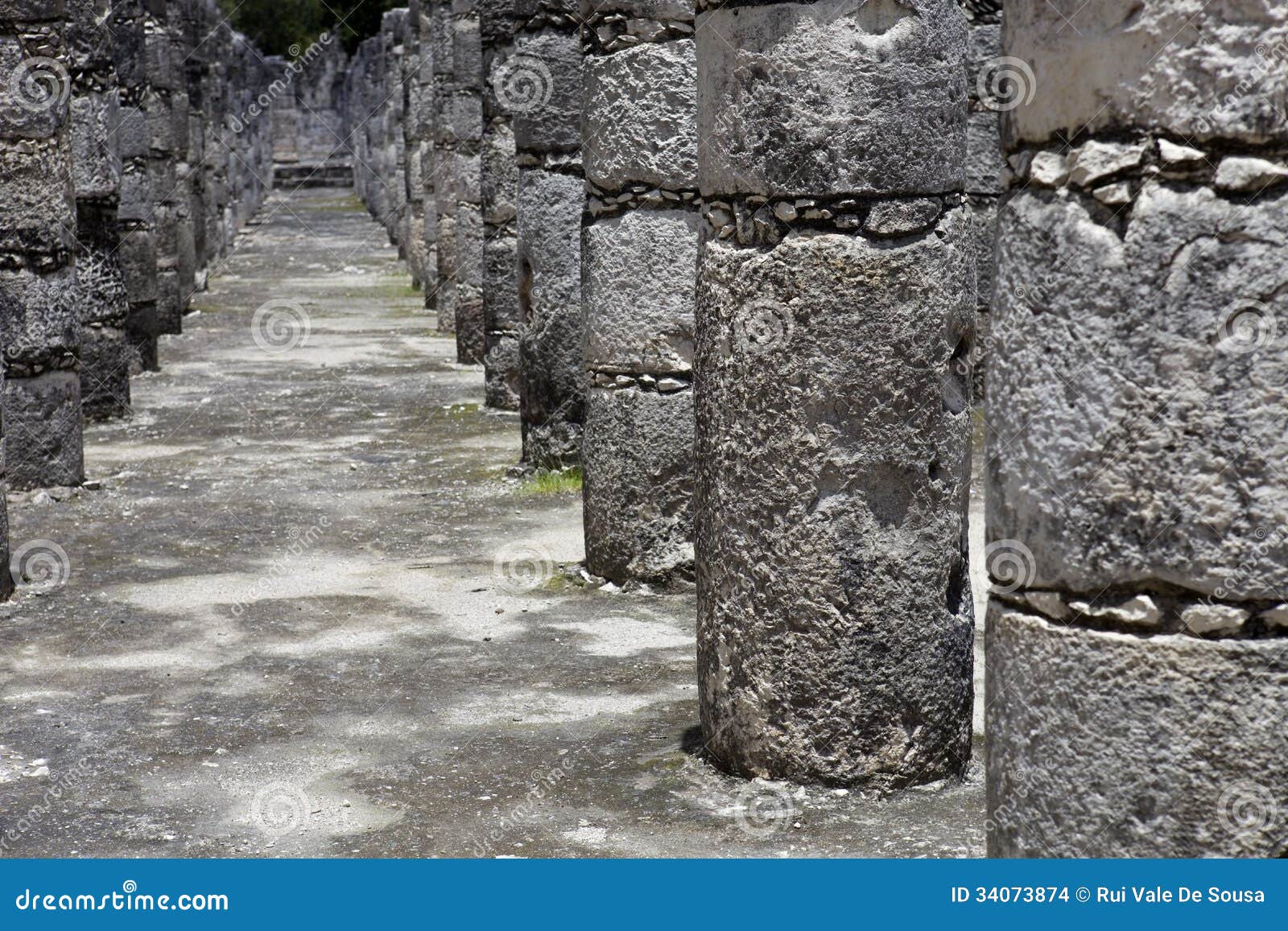 Chichen Itza stock photo. Image of kukulkan, seven, building - 34073874