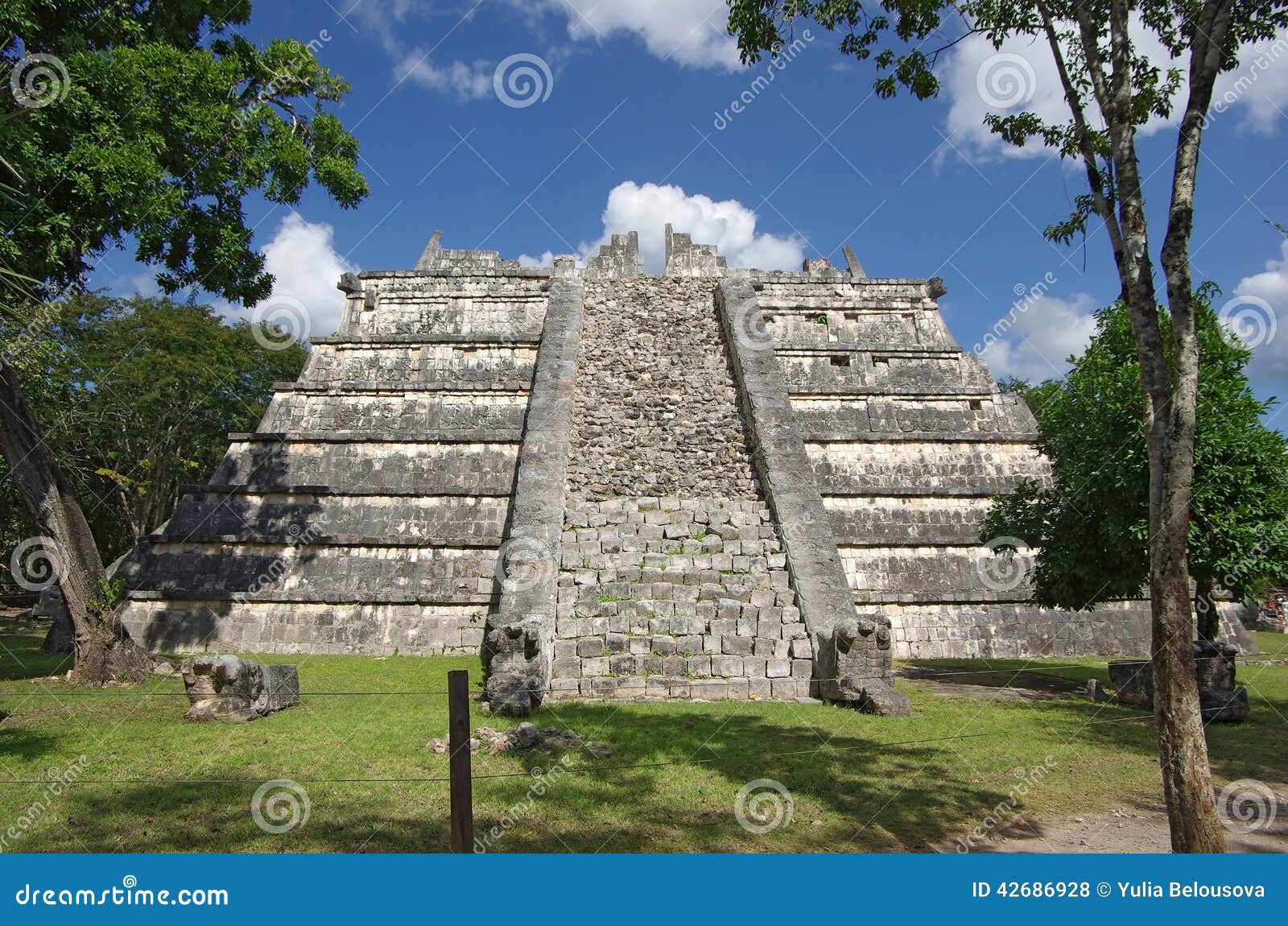 Chichen Itza stock photo. Image of religion, american - 42686928