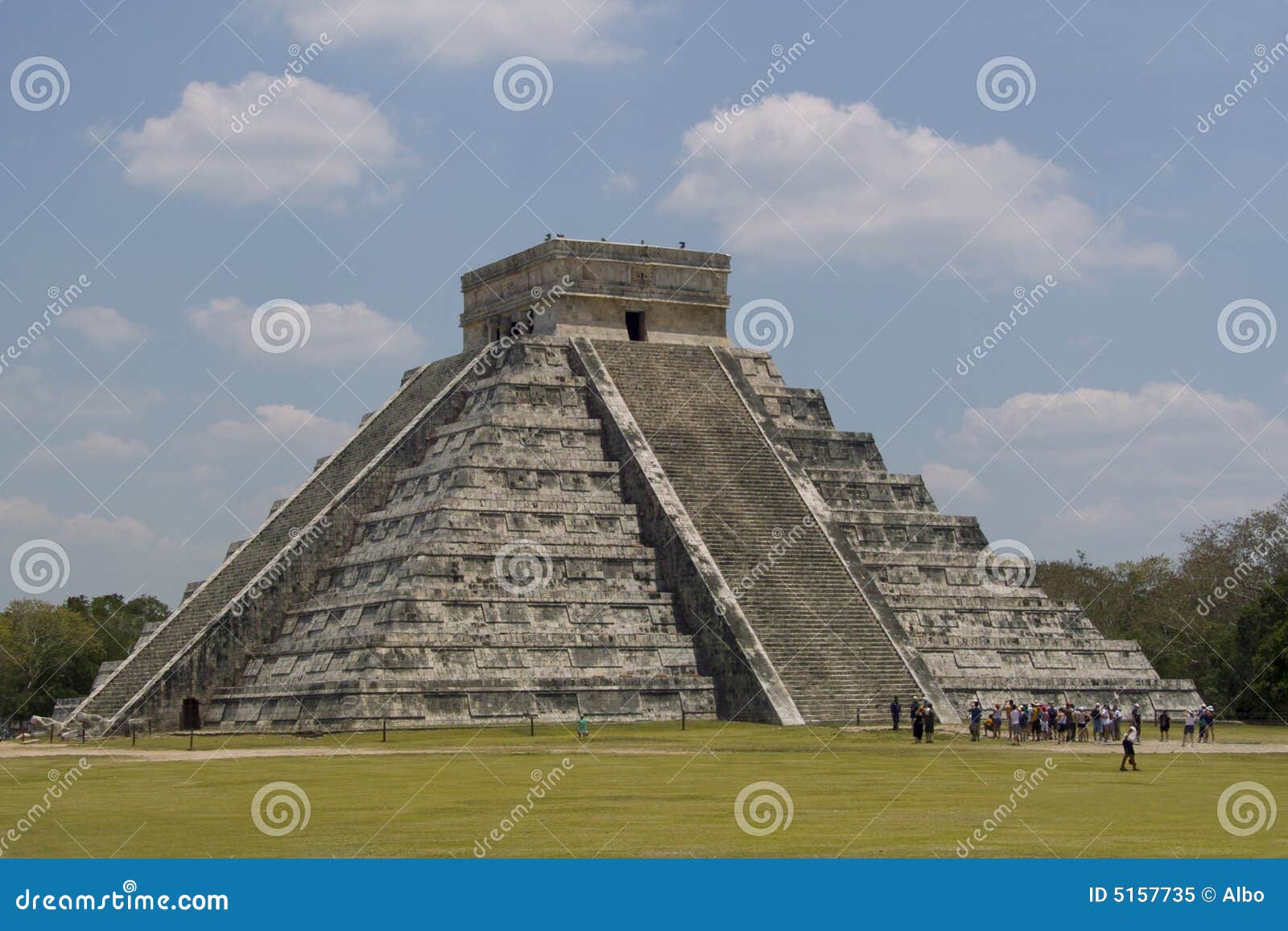 Chichen Itza pyramid stock image. Image of steps, mexico - 5157735