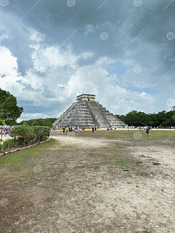 Chichen Itza Pyramid Mexico Stock Photo - Image of holiday, vacation ...