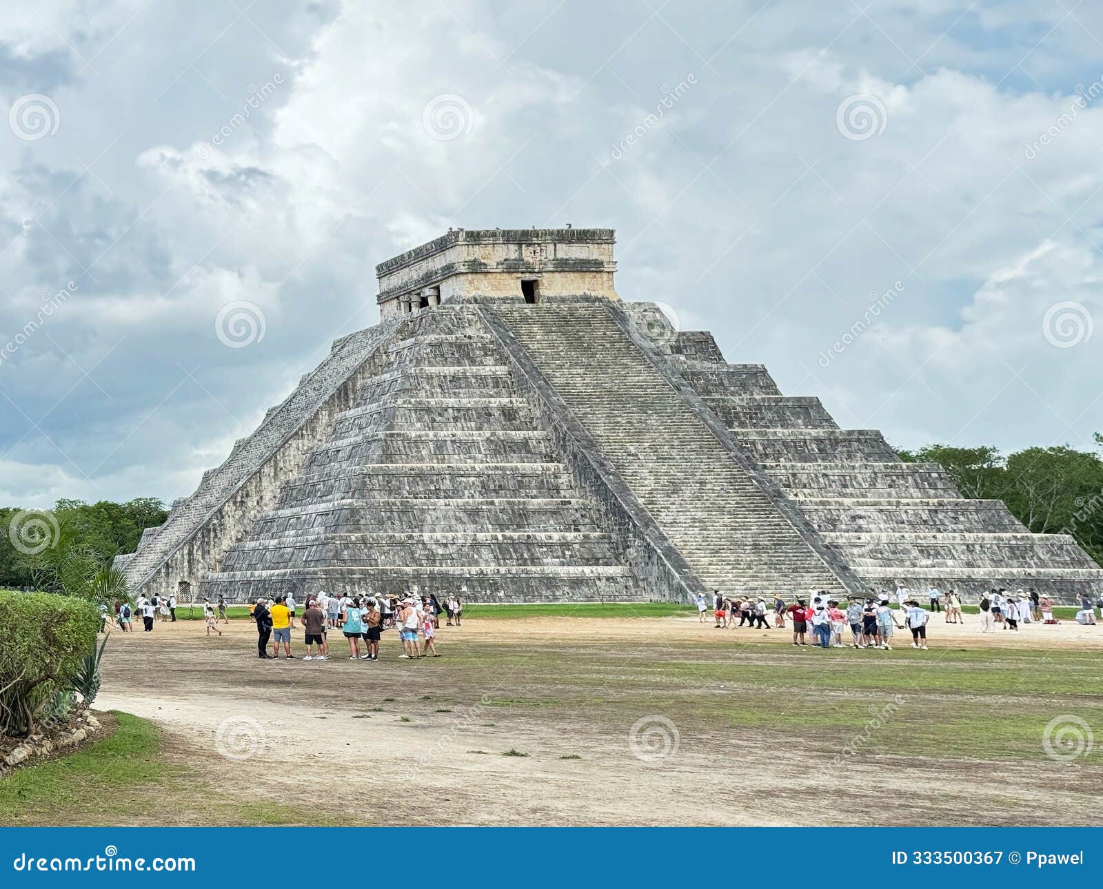 Chichen Itza Pyramid Mexico Stock Image - Image of beautiful, caribbean ...