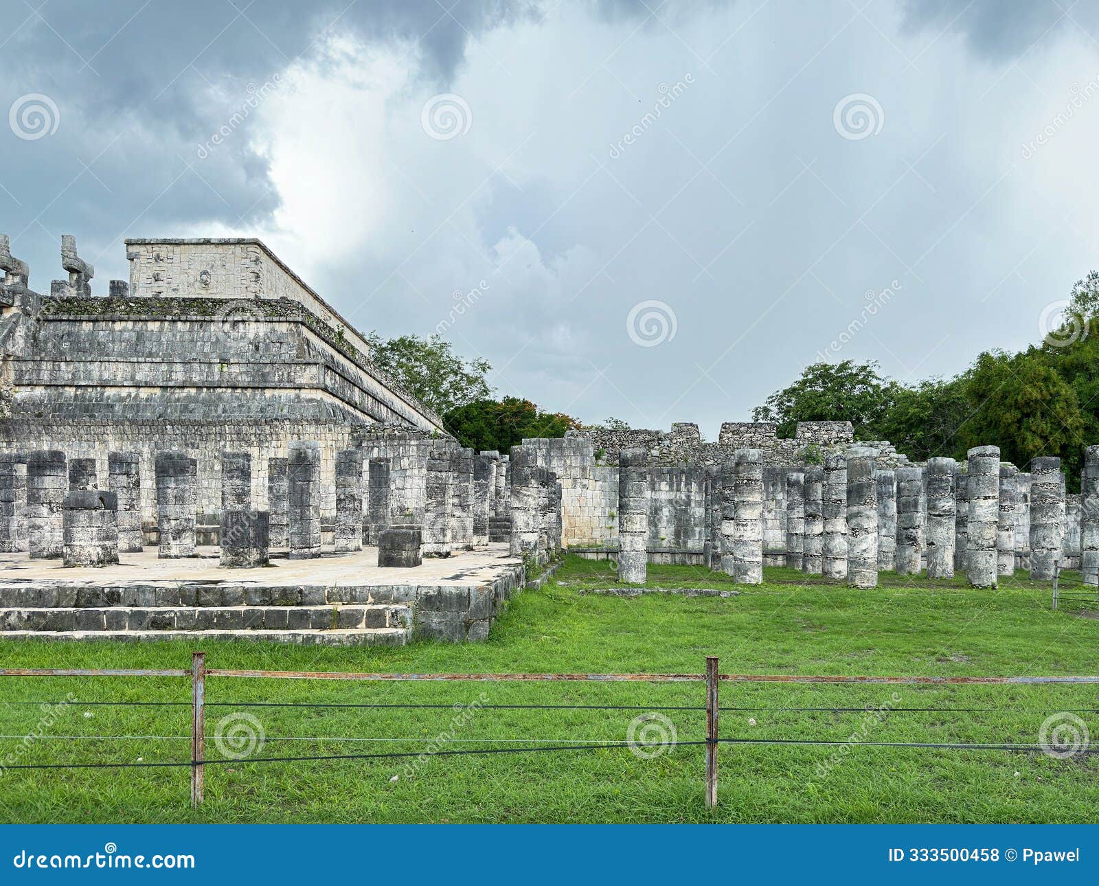 Chichen Itza Pyramid Mexico Stock Photo - Image of vacation, chichen ...