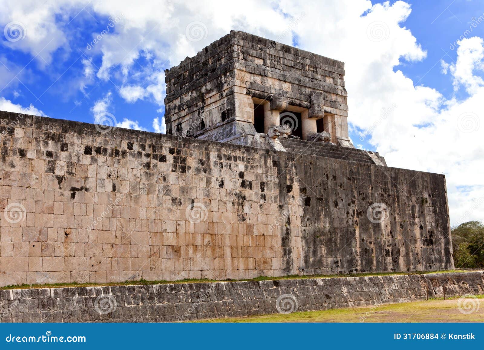 Chichen Itza Pyramid,Mexico Stock Photo - Image of stone, city: 31706884