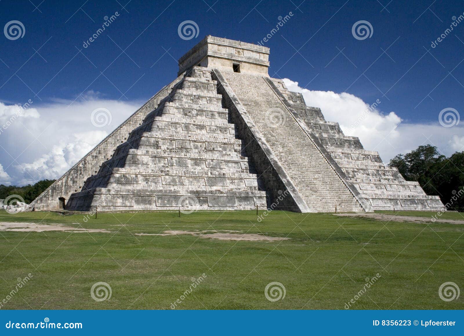 Chichen Itza Pyramid, Wonder of the World, Mexico Stock Image - Image ...