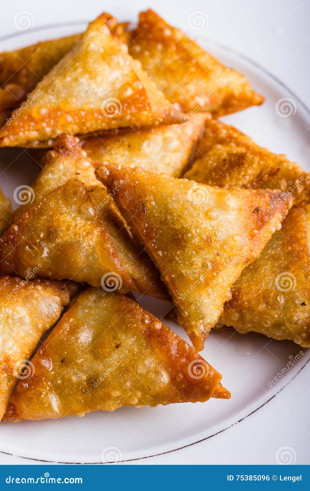 Chicken Samosas Deep Fried. Stock Photo - Image of samosa, cuisine ...