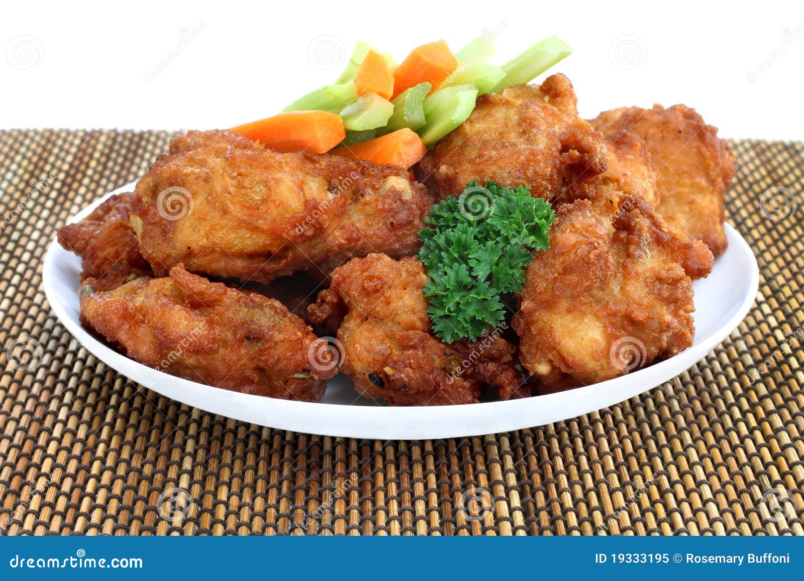 Chicken Wings and Vegetables Stock Image - Image of copy, close: 19333195