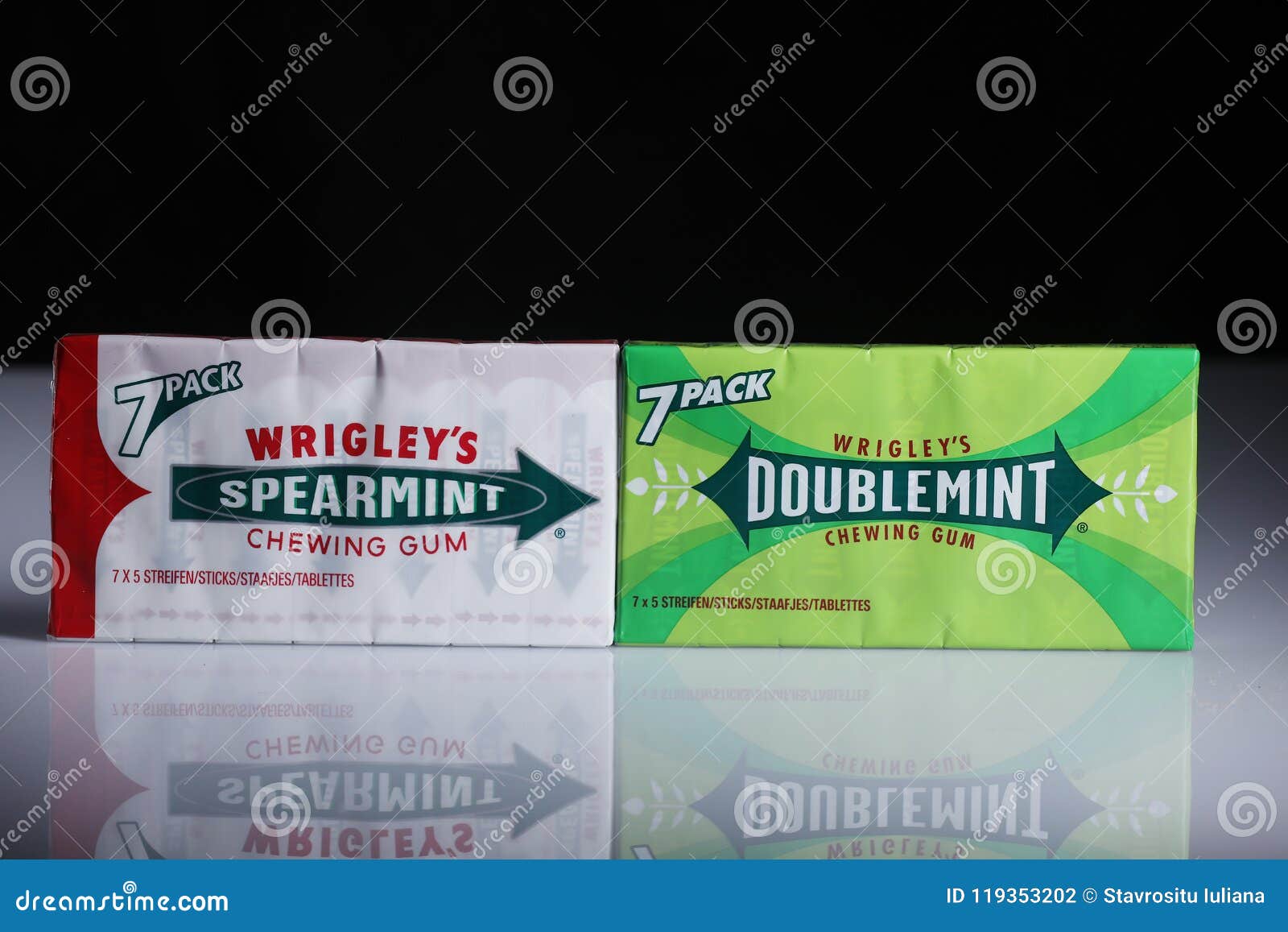 Chicle De La Menta Del Doble De Wrigleys Y De La Menta Verde De ...