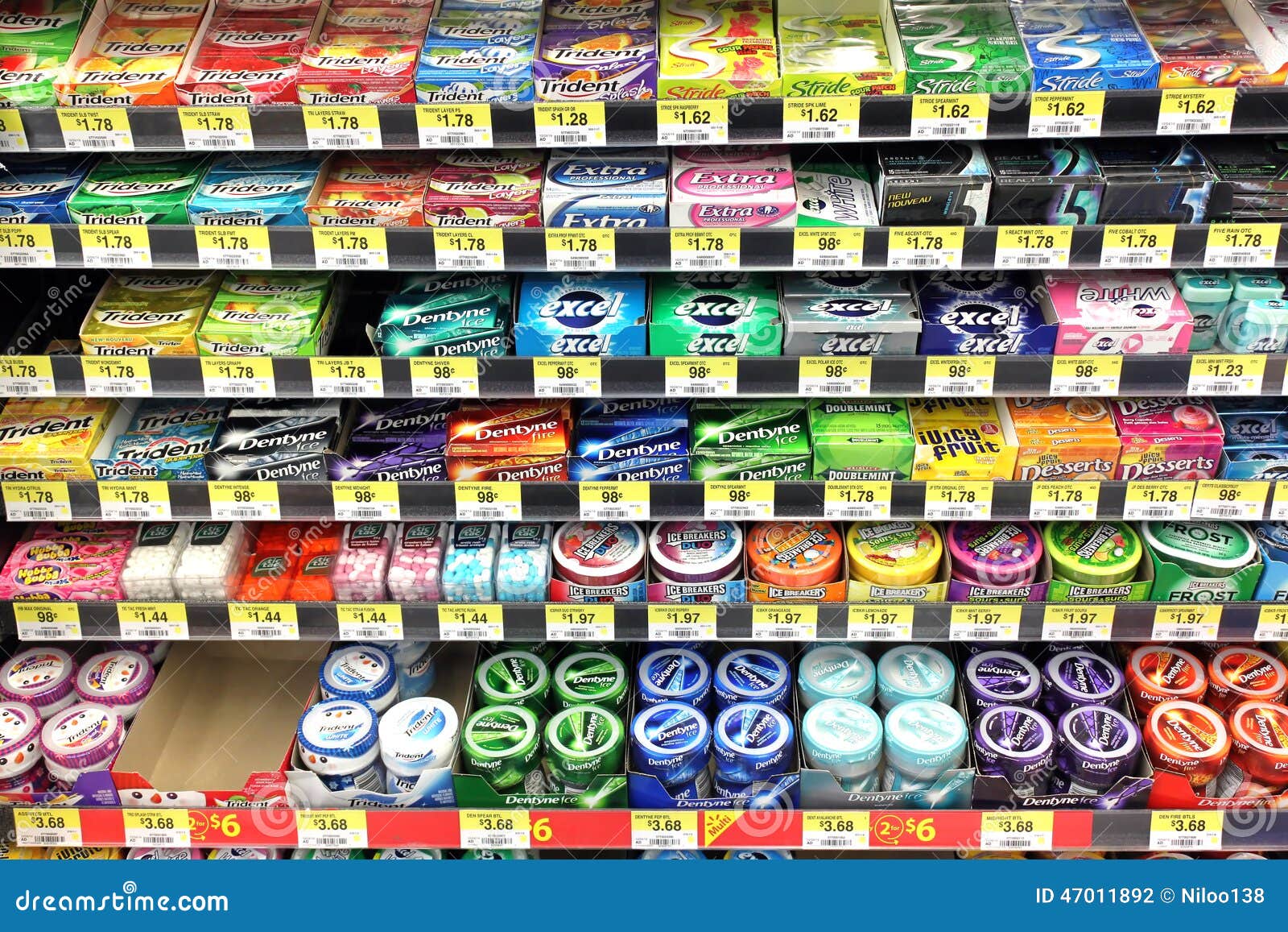 Chicles fotografía editorial. Imagen de fondo, precio - 47011892