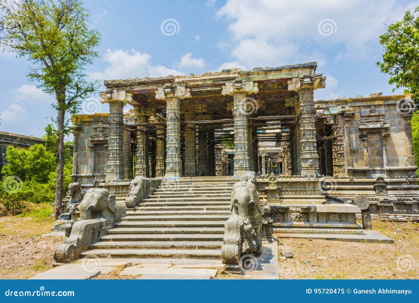 Chidambaram Lord Siva Temple Stock Image - Image of religious, gopuram ...