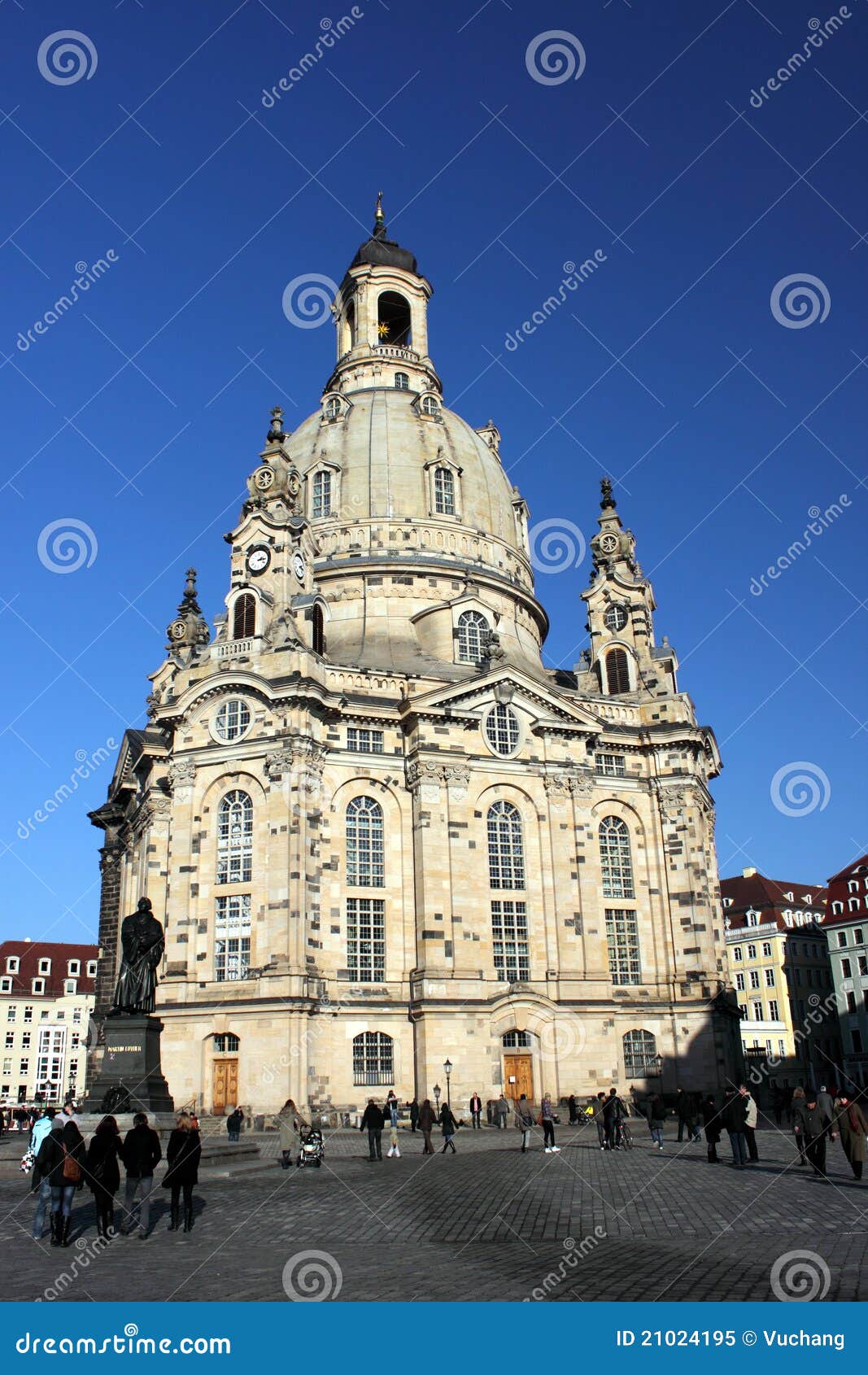 Chiesa Delle Donne Di Dresda Immagine Editoriale - Immagine di sassonia ...