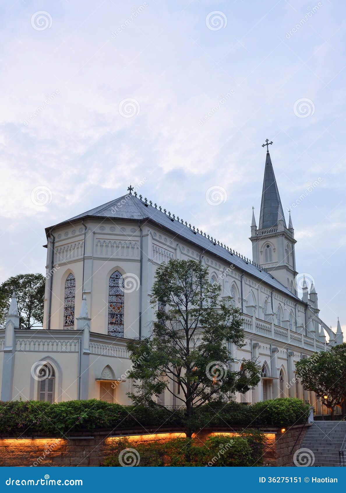 CHIJMES Cathedral in Singapore Stock Image - Image of landmark, icon ...