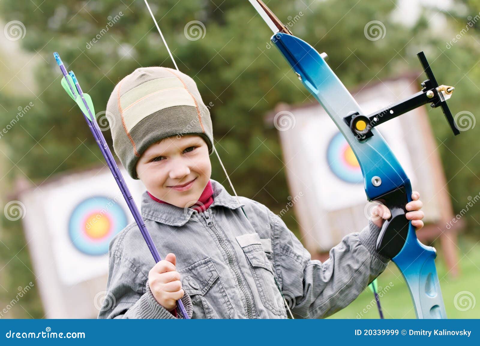 Child Archer with Bow and Arrows Stock Image - Image of lifestyle ...