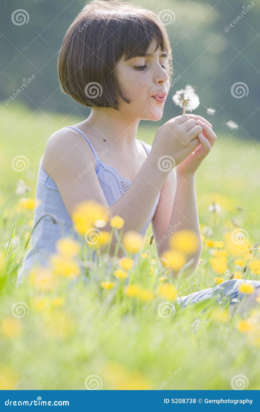 428 Child Guessing Stock Photos - Free & Royalty-Free Stock Photos from ...