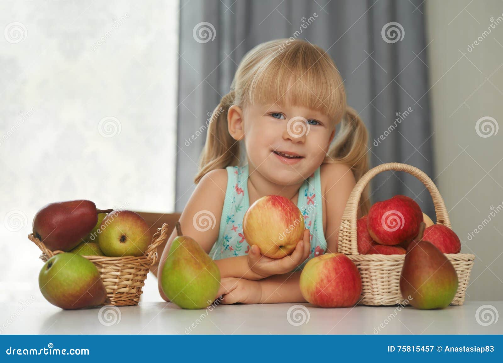 Child Choosing a Fresh Apple To Eat Stock Image - Image of fresh ...