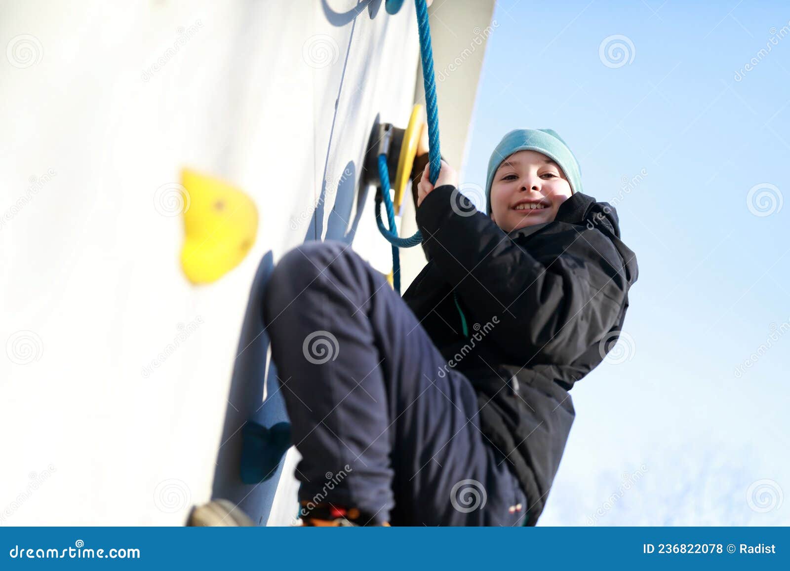 Child Climbing Rope on Wall Stock Photo - Image of hobby, high: 236822078