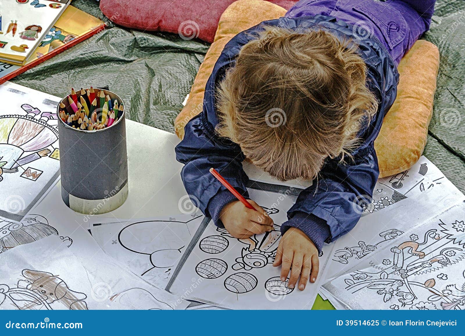 Child Coloring Editorial Photo | CartoonDealer.com #39514625